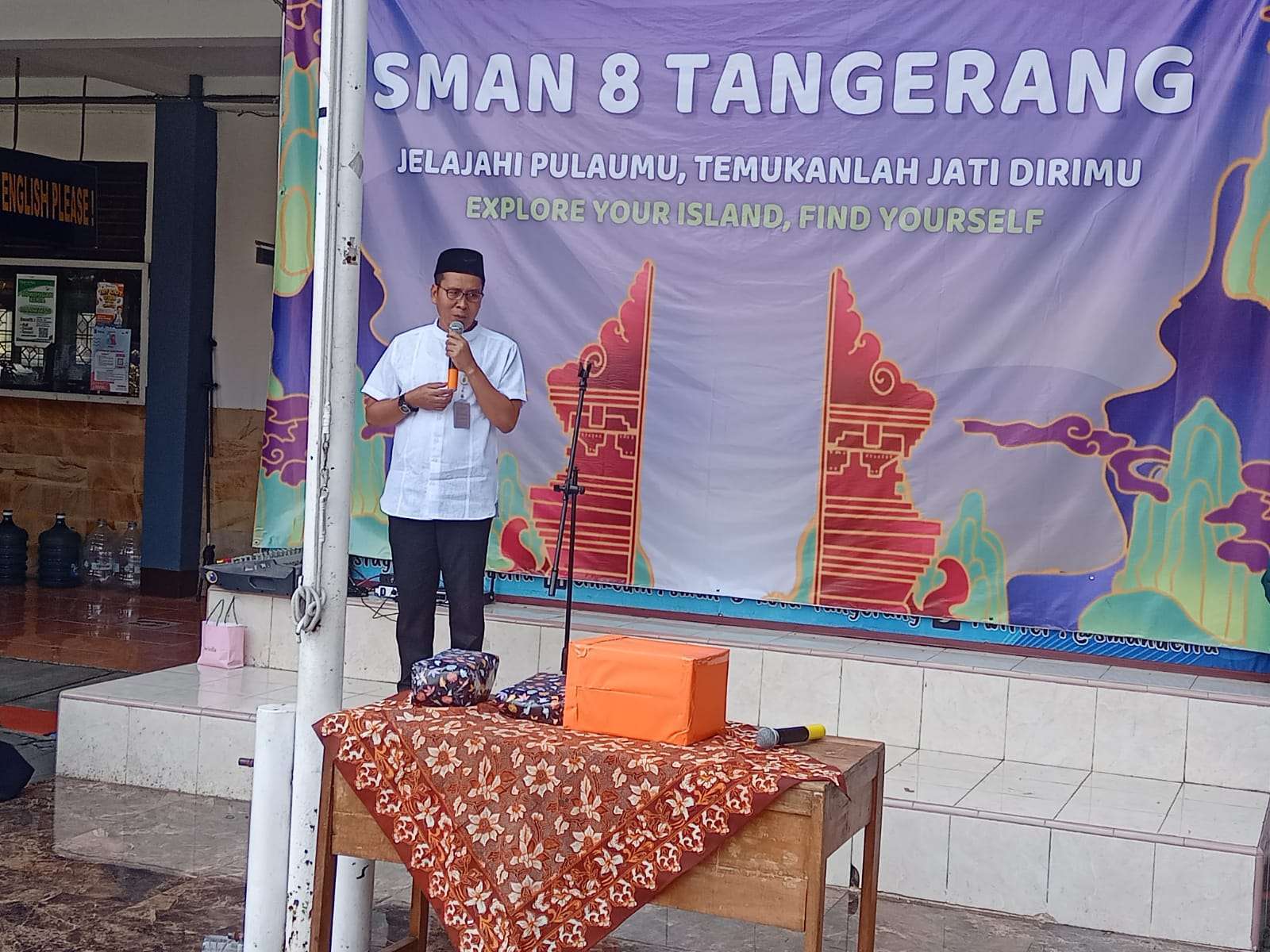 PELAKSANAAN PPDB ONLINE DI SMAN 8 Kota Tangerang Berjalan Lancar dan ...